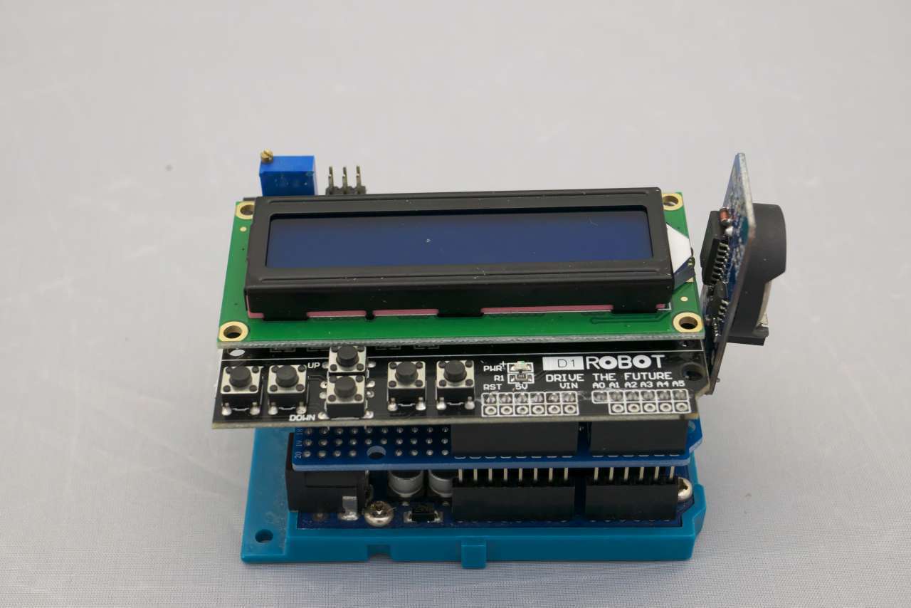 電波時計用疑似標準電波発生装置（LCDキーパッドシールド使用によるスタンドアロン版）2020年5月4日追記: 果樹栽培と電気工作